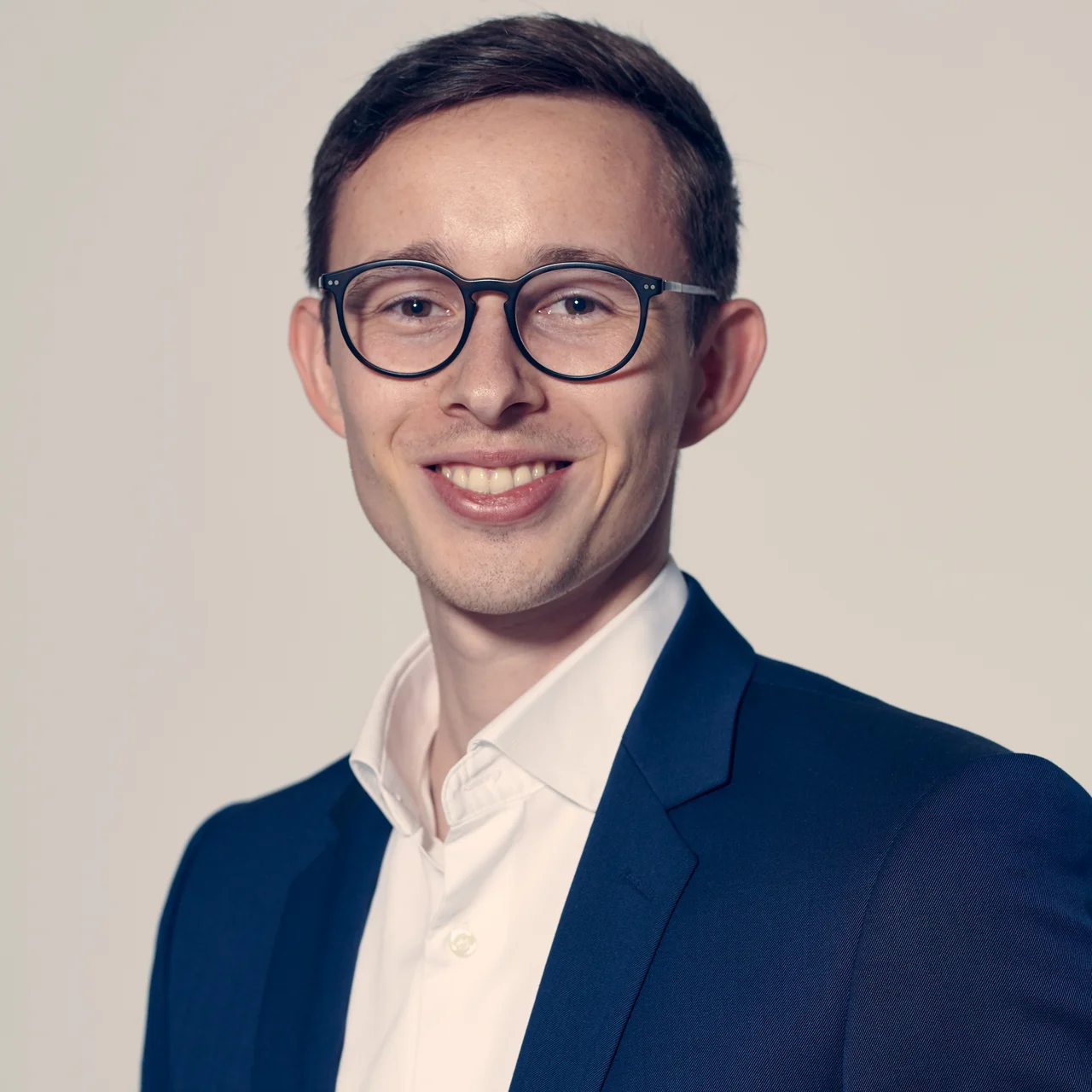 Speaker bio-info