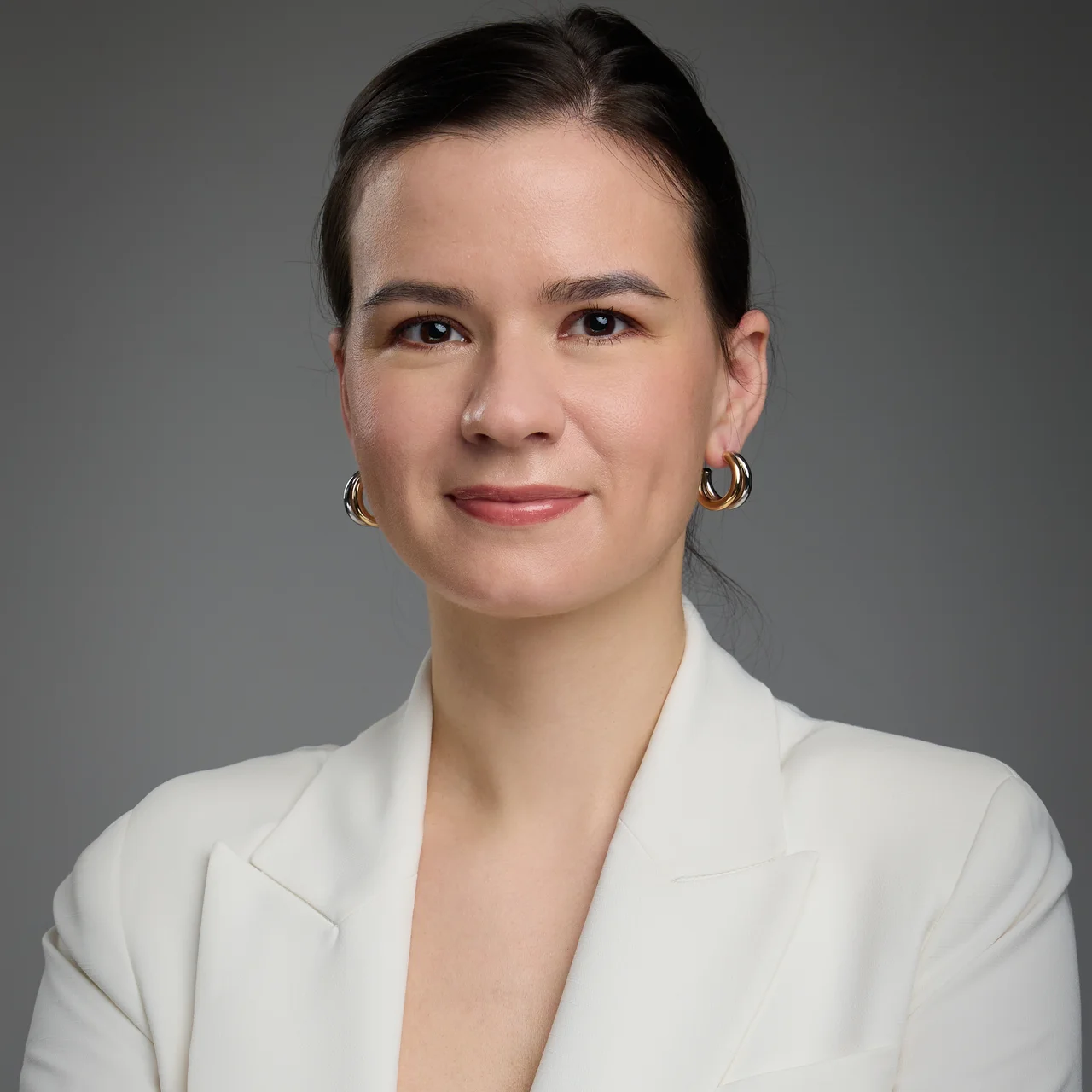 Speaker bio-info